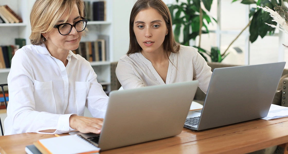 Gérer la paie en pic d'activité : l'atout de l'externalisation